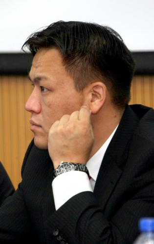 Нийгмийн хамгааллын салбарт туршлага дутах сайд